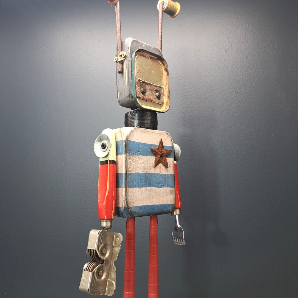 Tobias The Tall Extra Long Robot - Just Dandy